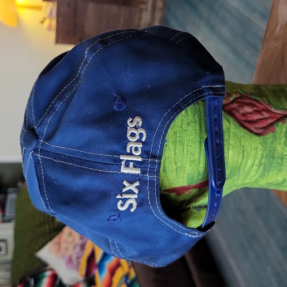 Vintage Six Flags Looney Toons Bugs Bunny Hat - Gem